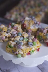 Colossal Berry Crunch Cereal Bar Recipe - Staying Close To Home